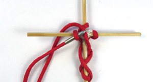 Sailor's cross knot - Paracord guild