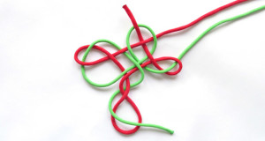 Celtic cross - Paracord guild